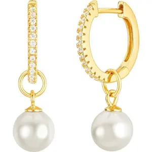 UNTAMED PETALS Perfectly Poised Pearl Hoop Earrings - Gold