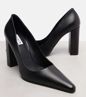 Alaïa Pointy Leather Pumps - Black