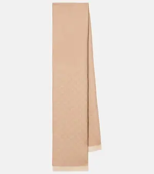 Gucci Gg Wool Jacquard Scarf - Beige