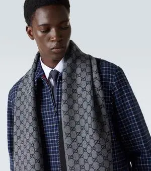 Gucci Gg Wool Jacquard Scarf