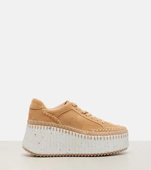 Chloé Nama Suede Platform Sneakers - Beige