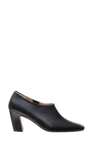 Linea Paolo Gianni Leather Bootie - Black