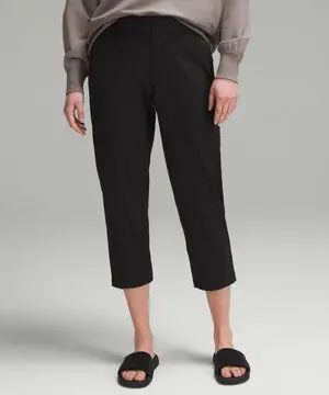 Women's Slim Fit Cropped Pants