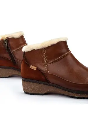 Pikolinos Granada Faux Fur Bootie
