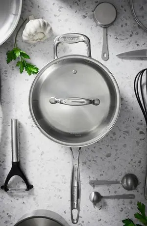 CUISINE::PRO Iconix™ 3.5 Qt Saucepan With Lid