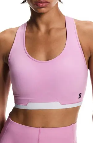 On Training Sports Bra - Sakura