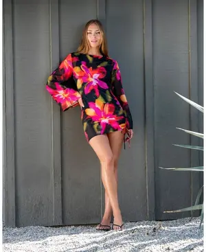 SUNSHINE 79 Floressence Tunic