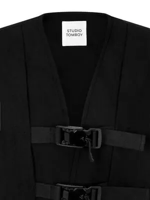 STUDIO TOMBOY Buckle-fastening Patch-pocket Vest