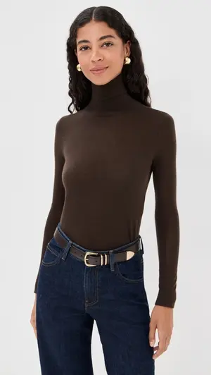 Co Long Sleeve Cashmere Turtleneck - Chocolate