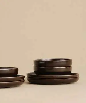 Jenni Kayne Pacific Salad Plate - Chocolate
