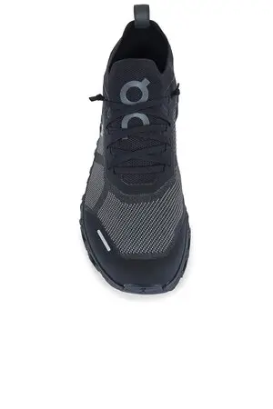 On Cloud 6 Versa Sneakers - Black & Eclipse