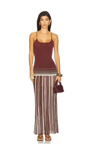 Maxi Skirt Outfit Ideas