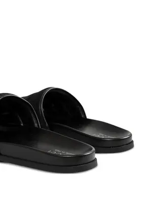 Gucci Gg Canvas Sliders - Black
