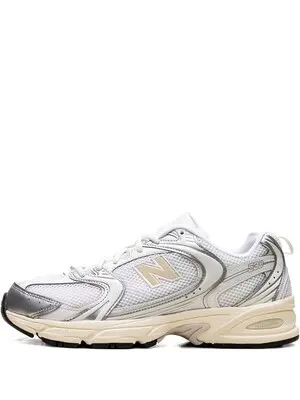 NEW BALANCE 530 Sneakers