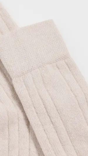 STEMS Pure 97 Cashmere Socks - Cream