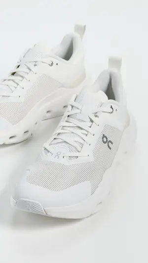 On Cloudpulse Next Sneakers - White/ice