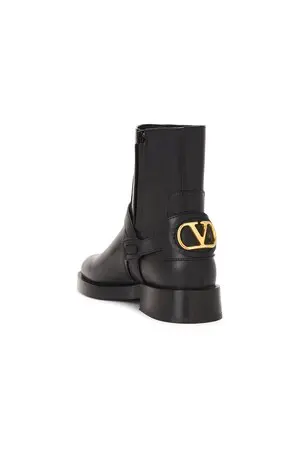 Valentino Garavani Vlogo Signature Boots - Nero
