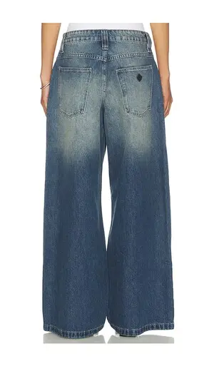 Abrand Denim 99 Mega Baggy Jeans