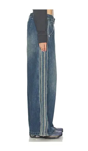 Abrand Denim 99 Mega Baggy Jeans - Melanie