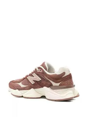 NEW BALANCE Suede Panelled Sneakers - Red