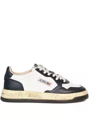 AUTRY Medalist Low Sneakers