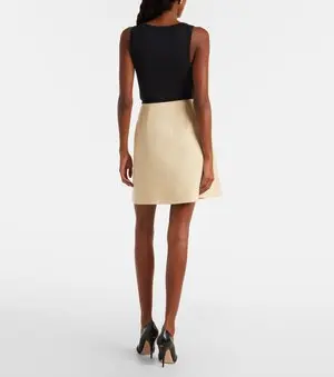 Valentino Garavani Wool-blend Tweed Miniskirt With Bow Detail - Beige