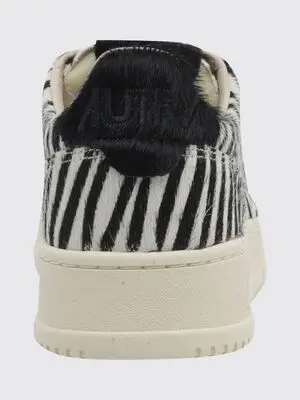 AUTRY Low Top Sneakers - Black