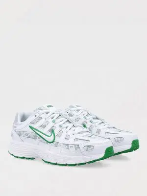 Nike Lace Up Sneakers
