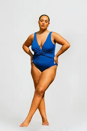 FASHION-SZN CURVE Twist Front One Piece Swimsuit - Blue