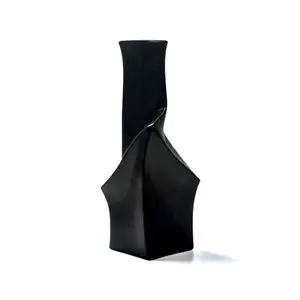 DINADECOR Geo Short Vase - Black