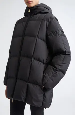 Moncler Darbon Down Puffer Jacket - Black