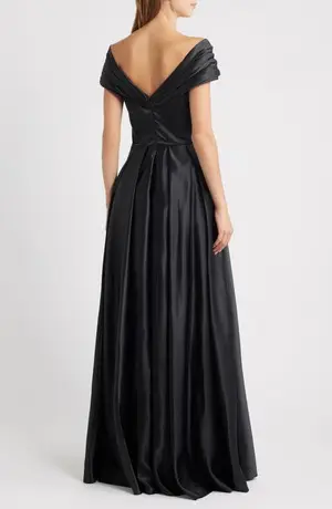 SONYA MODA Elara Plunge Neck Satin Gown
