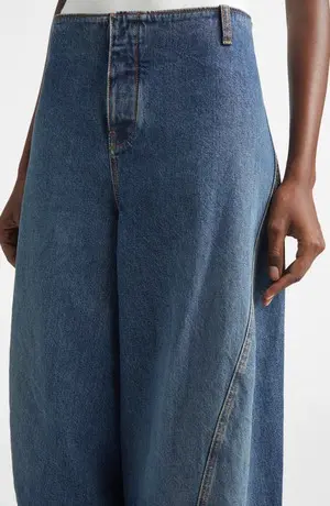 Alaïa Barrel Leg Jeans
