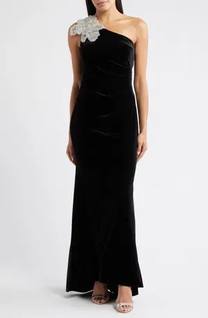 Eliza J One-shoulder Velvet Gown