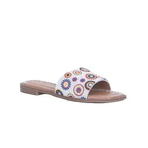LAUREN LORRAINE Beady Flat Sandals - White