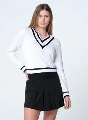 Lucky In Love Victory V-neck Cotton Sweater - White