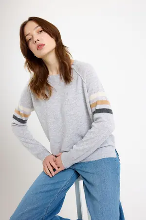 BRODIE CASHMERE Annie Stripe Crew Neck Cashmere Sweater - Super Grey