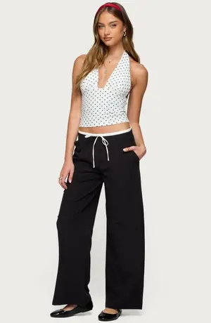 EDIKTED Pleated Wide Leg Sweatpants