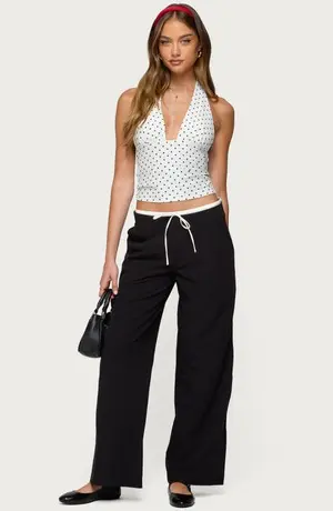 EDIKTED Pleated Wide Leg Sweatpants