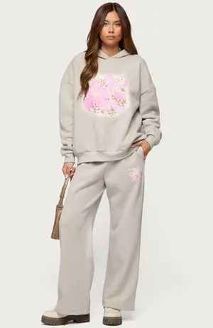 EDIKTED Wild Petal Wide Leg Sweatpants