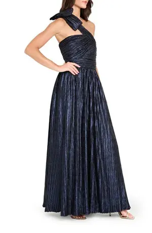 TAHARI ASL One-shoulder Crinkle Gown