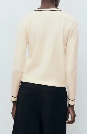 Mango Contrast V-neck Sweater - Ecru