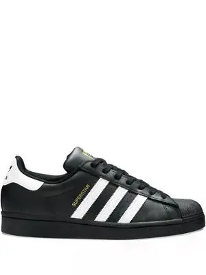 Adidas Superstar Sneakers