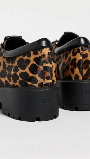 Schutz Cia Chukka Mules