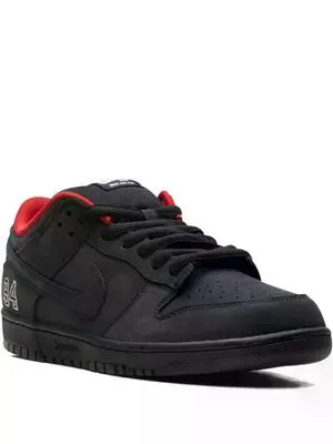Nike Dunk Low Supreme Sneakers