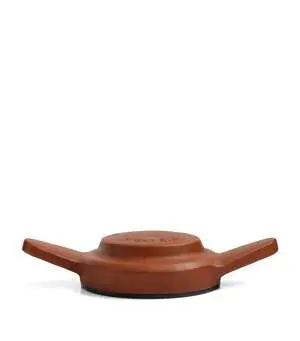 Dunhill Leather Wing Nut Desk Sculpture - Beige