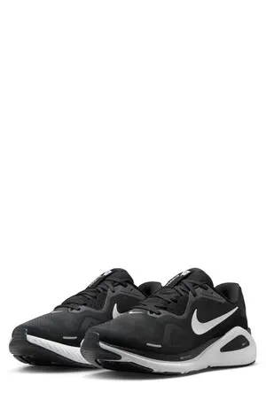 Nike Structured Sneakers For Men