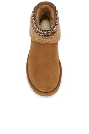 UGG Classic Ultra Mini Maxi Curly Boots