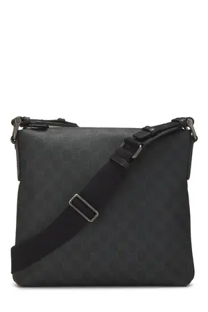 Gucci Gg Supreme Messenger Bag - Black