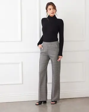 Karen Kane Straight Leg Pants